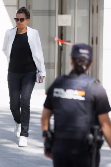 "Careo" entre Ana Belén Ecube y Rubén Rivera por el caso "Rubiales"